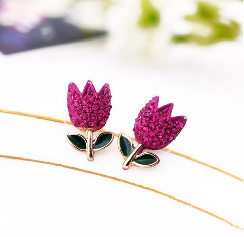 Tulip Earrings on Luulla