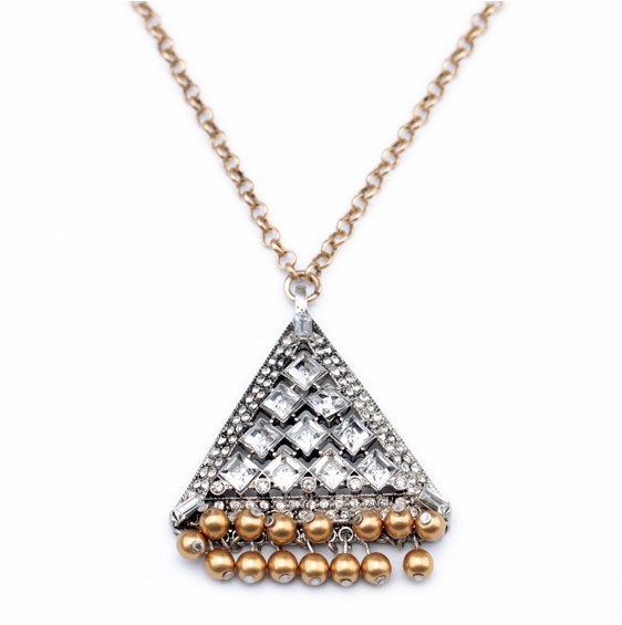 Crystal Triangle Pendant Necklace on Luulla